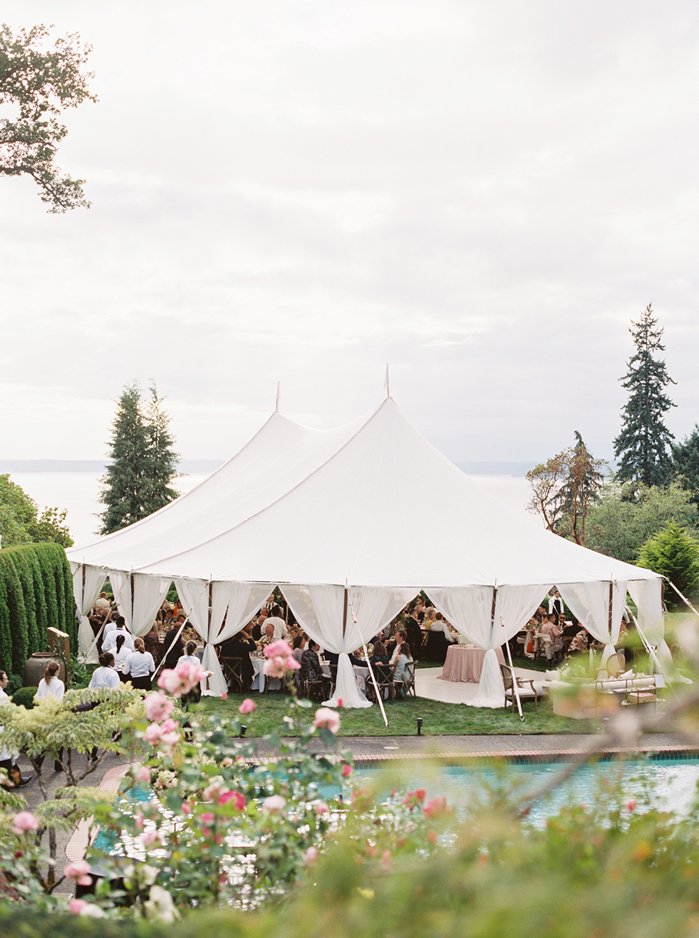 Picturesque Garden Wedding | CORT Party Rental